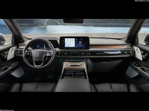 가격만은 풀사이즈 2025 링컨 에비에이터 페이스리프트 9120만원