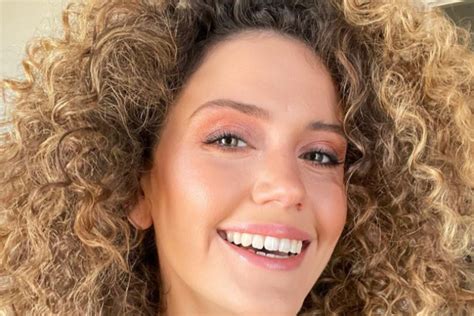 Foto S Dochter Van Daphne Deckers Laat Ze Regelmatig Kantinepraat