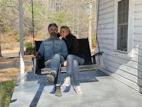American Pickers Mike Wolfe Embraces Girlfriend Leticia Cline During