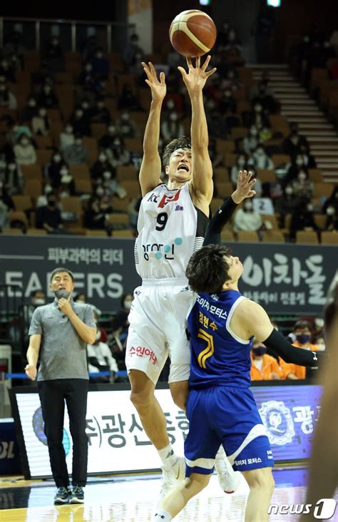 김영환 물오른 슛 감각 네이트 스포츠