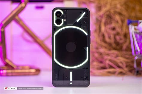 ناتینگ فون ۲ باتری پرظرفیت‌تری نسبت‌به ناتینگ فون ۱ دارد زومیت