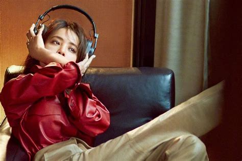 Pop Singer Jolin Tsai Poses For Fashion Magazine China Entertainment News Pop Singers Jolin