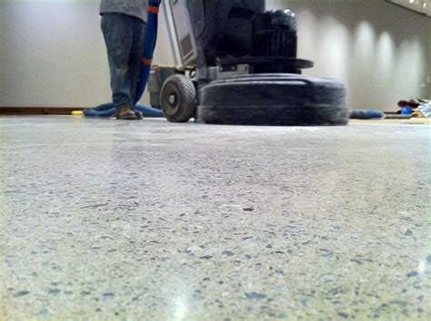 스튜디오발로 리튬액상하드너 리튬계 바닥강화제 메탈크리트k로 완벽한 바닥강화하기