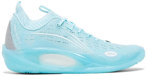 Wade 808 2 Ultra Oxygen Goat