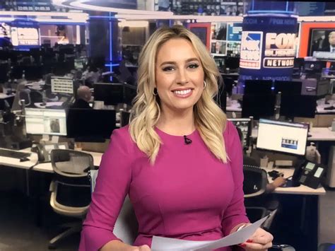 Jacqui Heinrich From Fox News Wiki Husband Age Salary Body Net