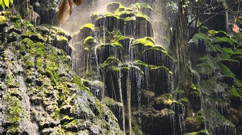 ရွာငံမြို့နယ်ထဲက ဂဏန်းကျ ရေတံခွန် Youtube