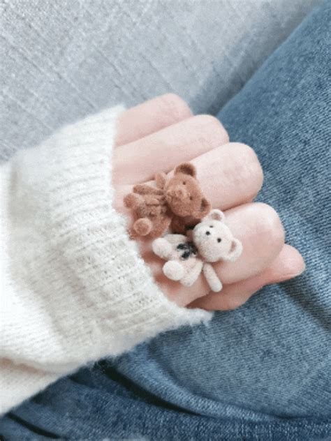 11당일출고 곰돌이반지 귀여운반지 우정템반지 우정반지 반지 벨벳 반지 생일선물 친구 선물 추천 레이어드 반지 테디베어 에이블리