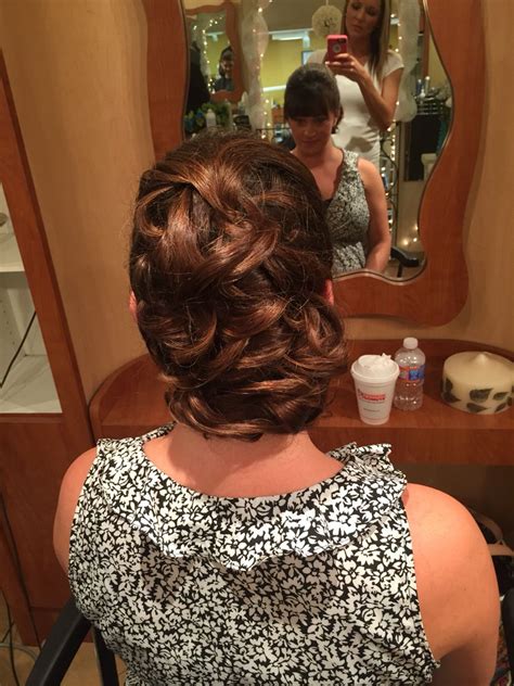 Round Face Updo