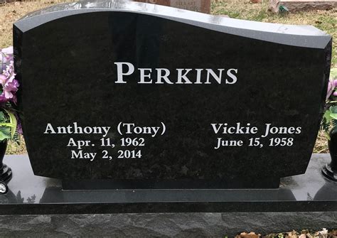 Anthony Wayne Tony” Perkins 1962 2014 Find A Grave Memorial
