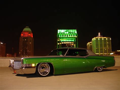 Lowrider Cadillac Coupe Deville