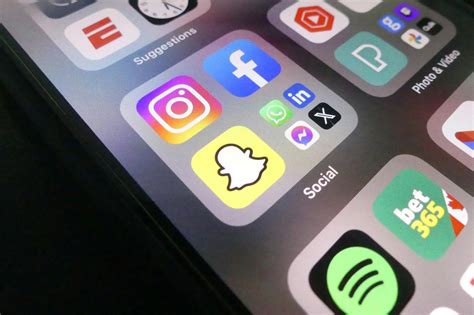 Tasmanian Man Who Paid Teenage Girls For Sex Jailed Pulse Tasmania