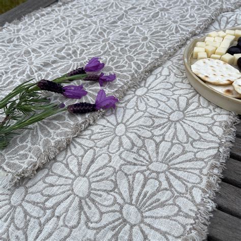 Daisy Flax Reversible Table Runner Old World Linen
