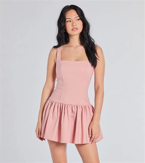 Ruffle Hem Dresses And Windsor