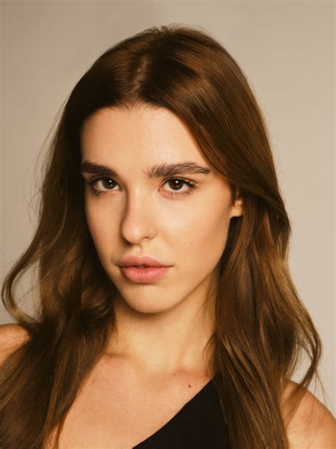 Simona Elite Model Look