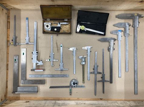 Analog Measuring Instruments Ps Auction We Value The Future