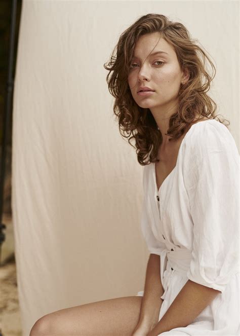 Ellie B Sydney Unique