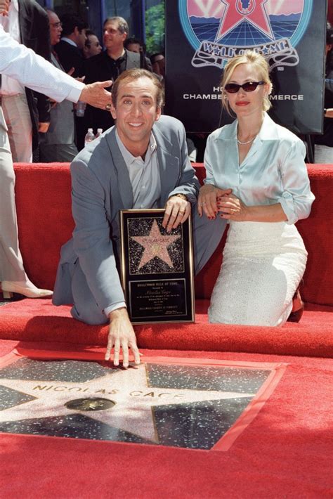 Patricia Arquette Recalls Nicolas Cages Eccentric Courtship