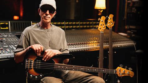 Musicman Stingray Pino Palladino Fretless And Fretted