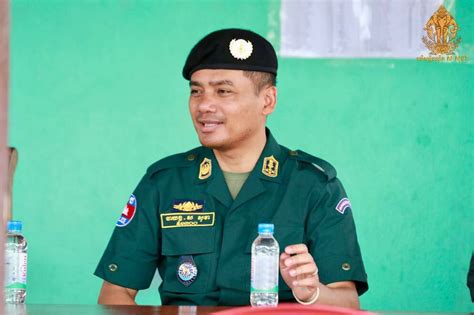 ឯកឧត្តម ស សុខា៖ «ខ្លាចអន់ ឬក៏ច្រឡំថាជាតិសាសន៍គេល្ងង់ជាងខ្លួន សង្គម សិល្បៈ កម្សាន្ដ Khmer