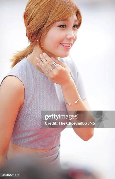 Jeong Eun Jee Photos And Premium High Res Pictures Getty Images