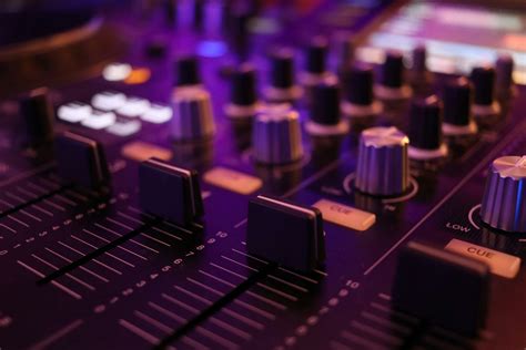 ️ The 25 Best Vst Plugins To Elevate Your Music In 2025 Uniphonic