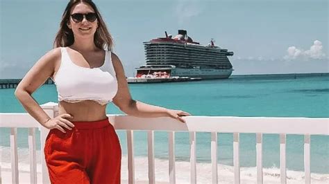 I Live On A Cruise Ship 10 Easy Mistakes Thatll Get You Booted At The Next Port And Who Youre