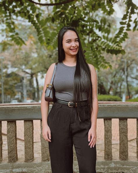 Stephany Freitas Stephanyfreitas • Instagram Photos And Videos