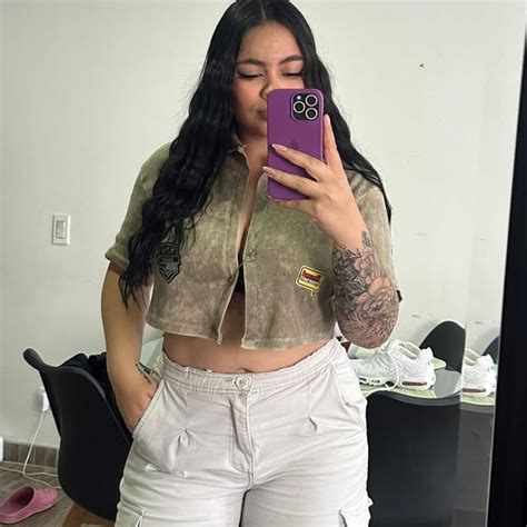 Laura 1lau20 On Threads