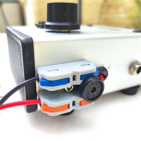 Reversible Speed Controller For Dc Motors Including 12v Power Supply