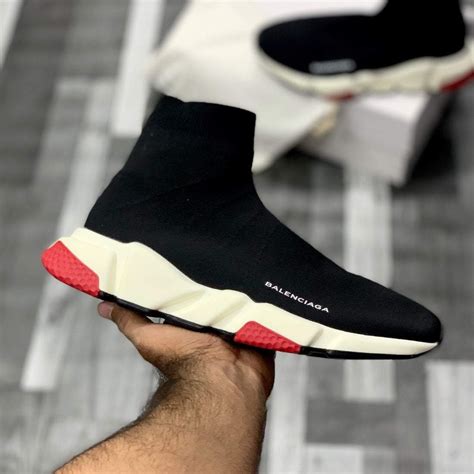 Balenciaga Speed Trainers Bred Black And Red Colorway