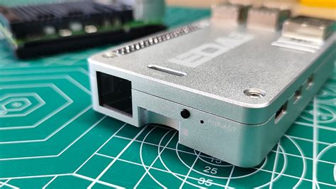 Edatec Raspberry Pi 5 Cases Review Passively Cool Toms Hardware