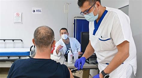 Vaccini 642415 Terze Dosi Somministrate In Italia