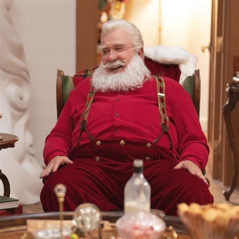 Watch Tim Allen Return As Santa Claus In ‘the Santa Clauses Trailer Good Morning America