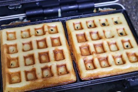 와플 만드는법 팬케이크 가루로 만드는 와플 핫케이크가루 디저트 와플기계 와플토핑