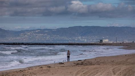Sewage Spill Closes Beaches To Swimming From Playa Del Rey To El