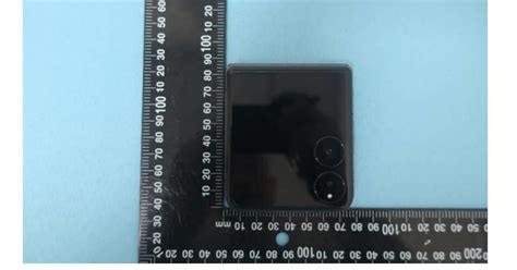 搭載大電量、高像素變焦鏡頭、驍龍8 Gen3：小米 Mix Flip 真機與主要規格全曝光！ Vtech