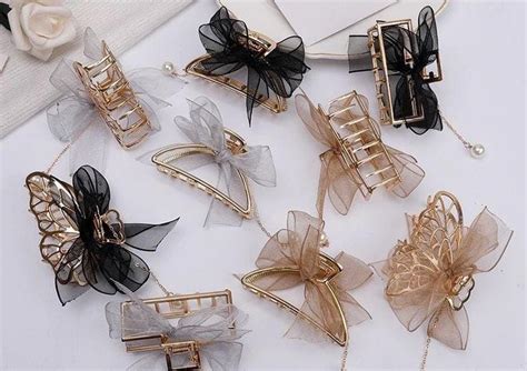 Jenis Aksesoris Wanita Yang Bisa Bikin Kamu Curi Perhatian Banyak Orang