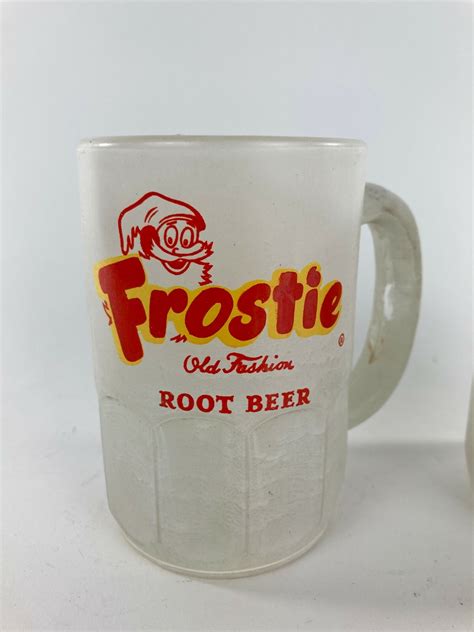 Vintage Frostie Root Beer Float Rare Pair Of Frosted Glass 12oz Mugs