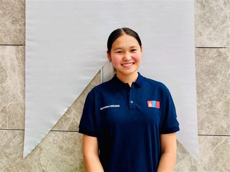 Ой тогтоолтын Их Мастер Э Үүрийнцолмон дэлхийн рекордыг шинэчлэн