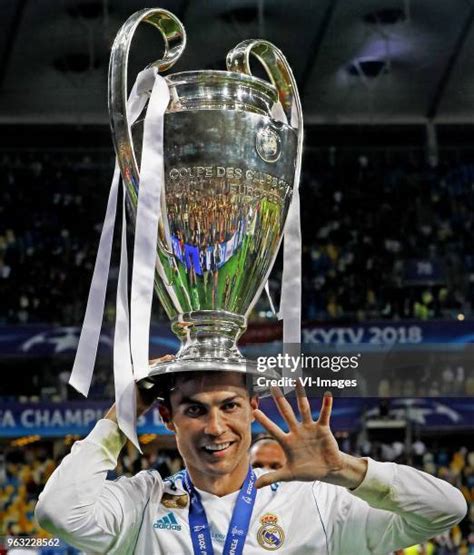577 Cristiano Ronaldo Champions League Trophy Photos And High Res Pictures Getty Images