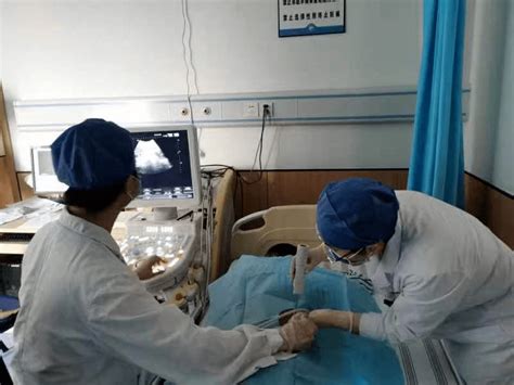 福州男子突然血尿下肢浮肿 这种肾病年轻人多见80 的患者在16 35岁发病 陈先生 限制 建议
