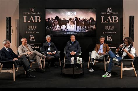 Croceri Farm Cavalli And Cavalieri