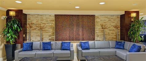 Valencia Hotels Embassy Suites By Hilton Valencia