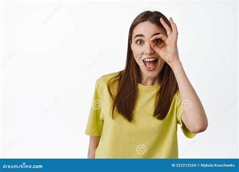 Wow Awesome Excited Positive Girl Looks Through Okay Ok Sign Zero Gesture Smiling Amazed