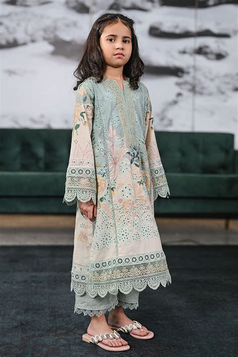 Ansab Jahangir Studio Lottie Girl