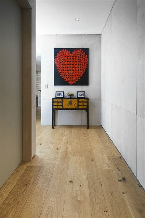 다인앤살리스 다인앤 살리스의 이태리 고재 원목마루 이야기 지난번에 올려드렸던 스타시티