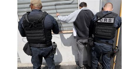 Marseille Trafic De Drogue Gérald Darmanin Envoie La Crs 8 Dans La