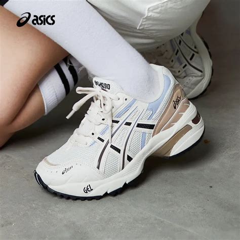 아식스 젤 1090 크림 브라운 베이지 1203a243 023 상품 상세 크로켓