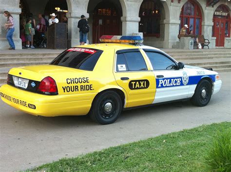 Tel Aviv Un Taxi Police Contre Lalcoolisme Chez Les Jeunes