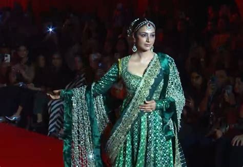 Lakme Fashion Week 2025 Tabu Exudes Modern Tradition In Sparkling